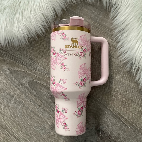 Stanley | Dining | New Stanley X Loveshackfancy Holiday Quencher 4oz Rosa Beaux Pink | Poshmark